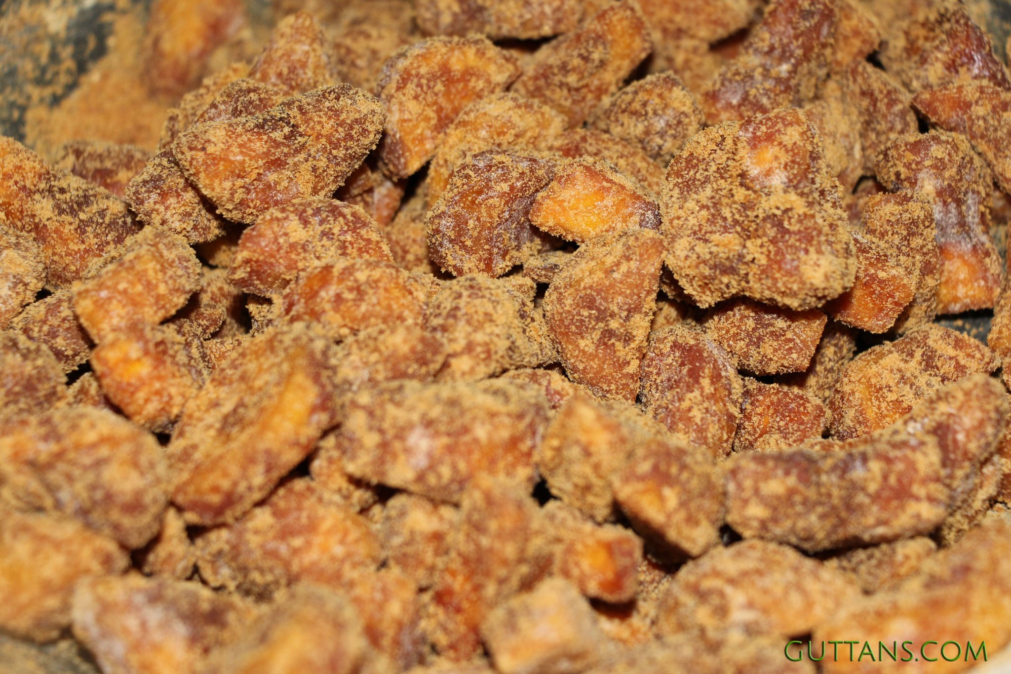 Sarkara Varatti Recipe | Jaggery Banana Chips | Sarkara Upperi | Guttans